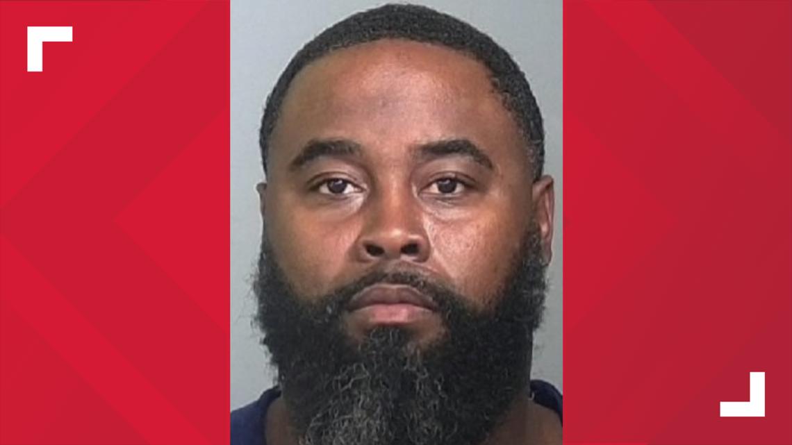 High school football coach charged with soliciting sex from 16-year-old student in Bradenton ...