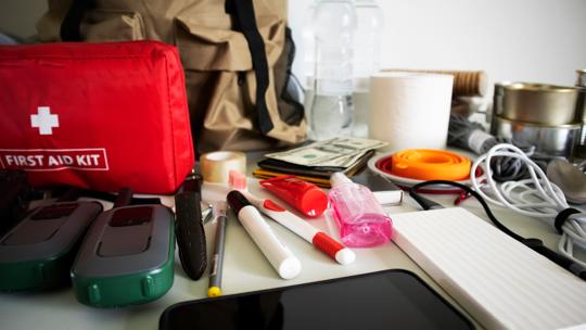 What should you have in your hurricane kit? | wtsp.com