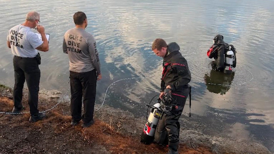 61-year-old man found dead in car submerged in retention pond near ...