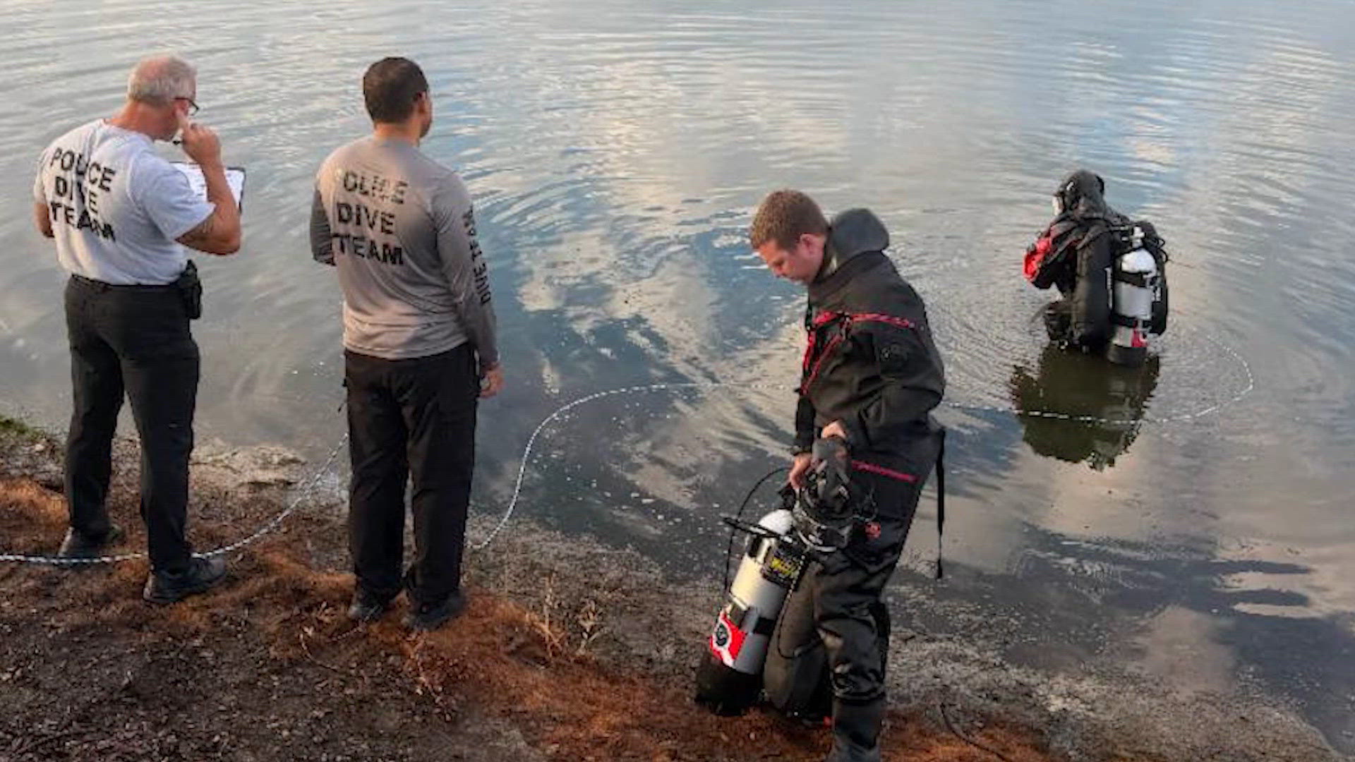 61-year-old man found dead in car submerged in retention pond near ...