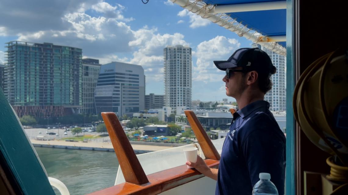 Tampa Bay harbor pilots navigate crucial shipments to the region | wtsp.com