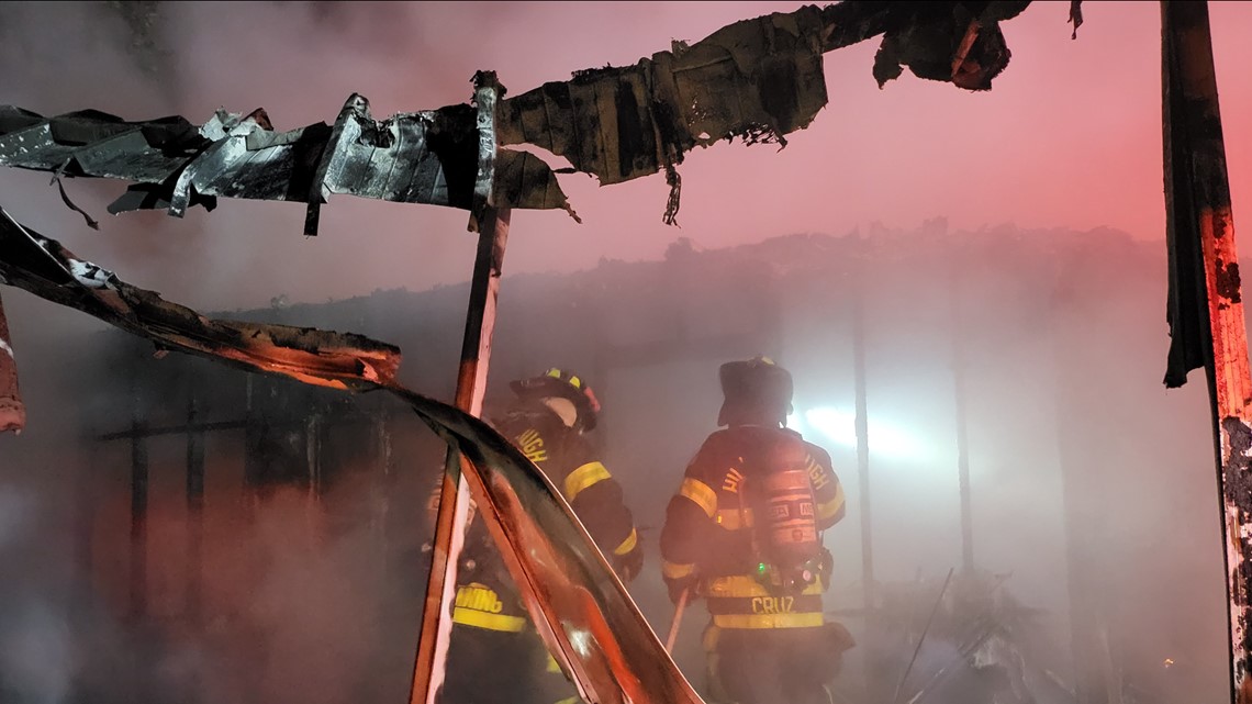 Man, dog killed in mobile home fire in Riverview | wtsp.com