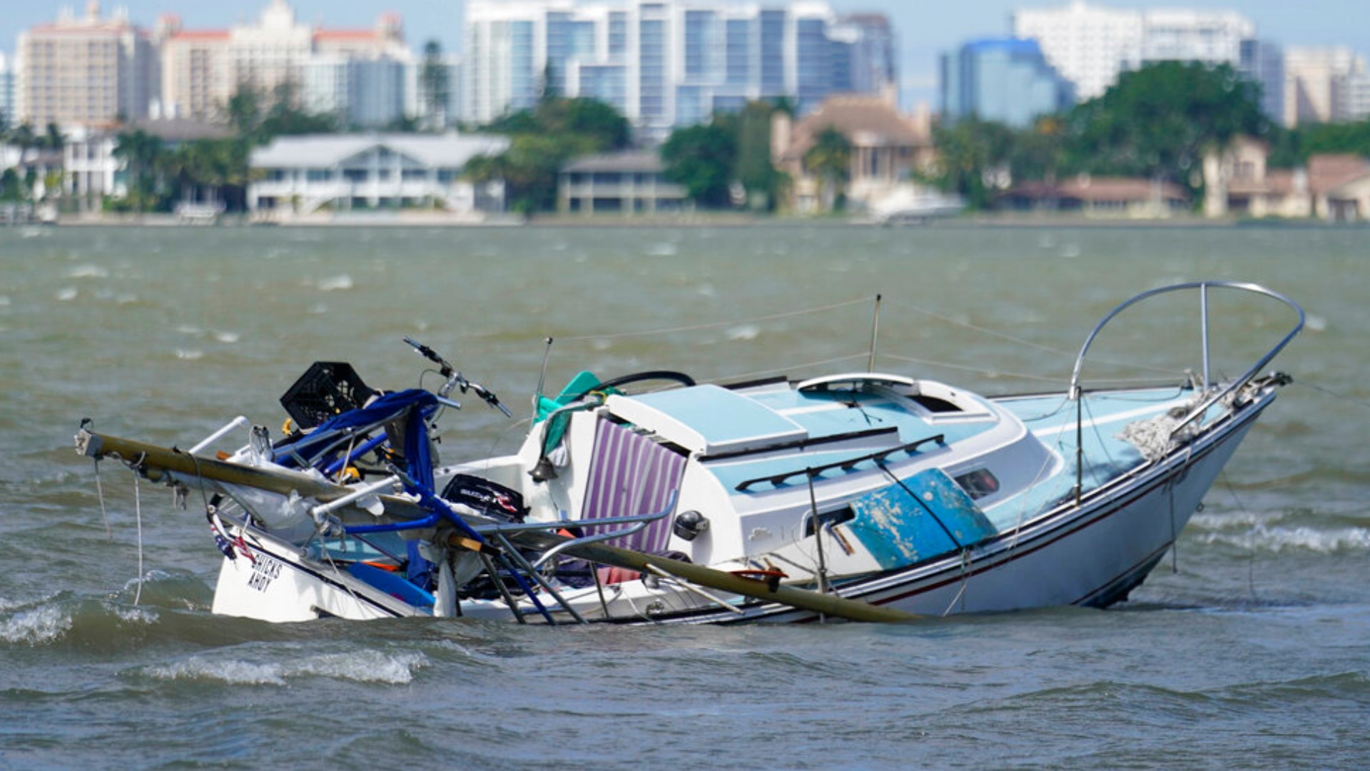 FWC's new hotline lets people report misplaced boats after Ian | wtsp.com