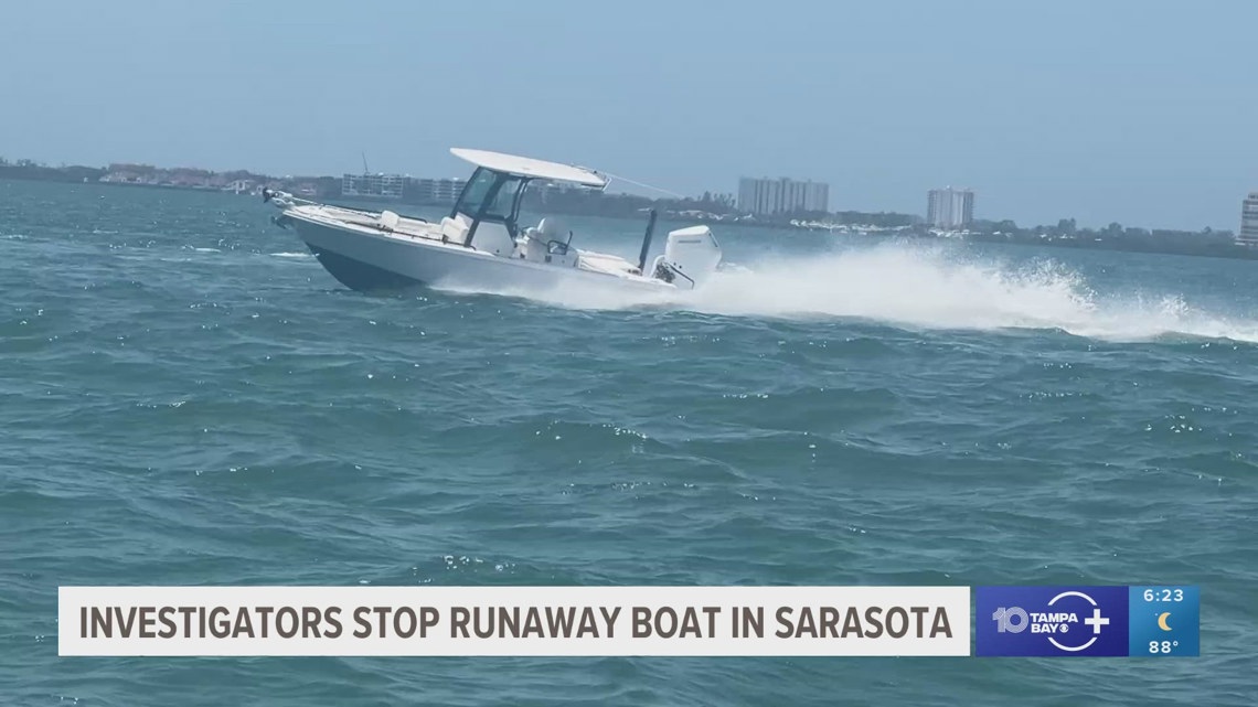 Investigators stop runaway boat in Sarasota after driver falls ...