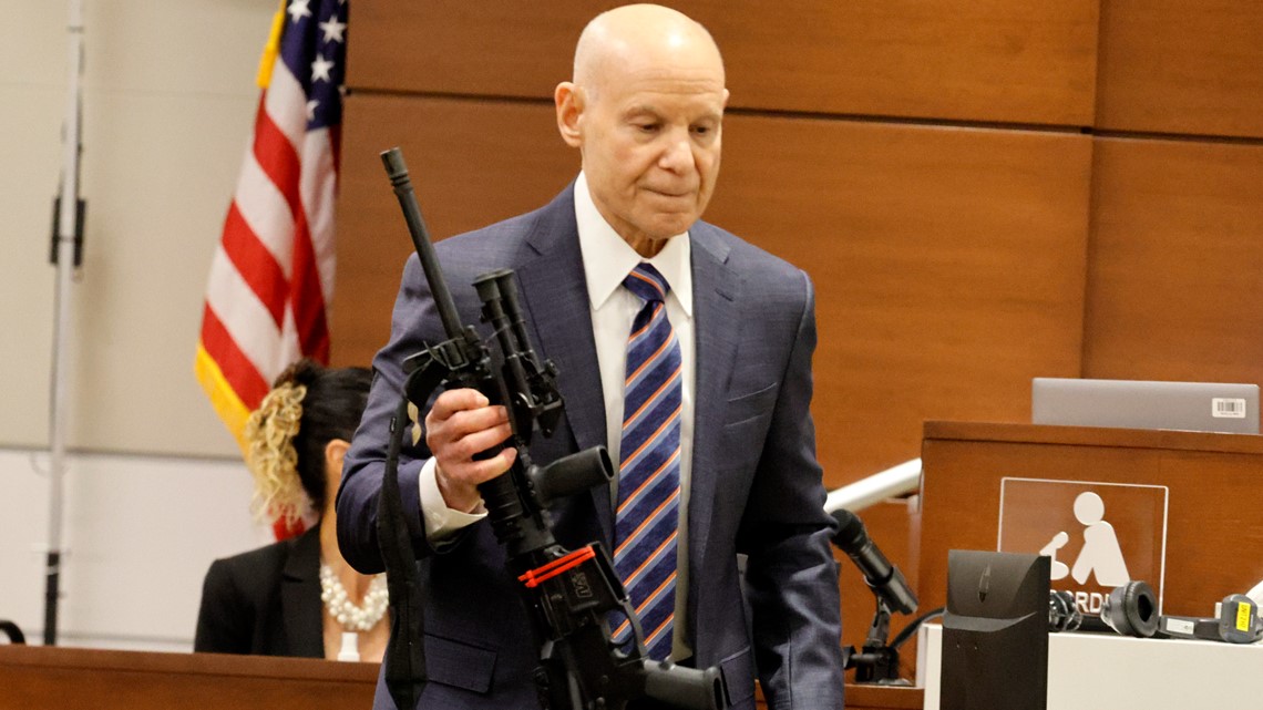 Parkland school shooter's AR-15 rifle shown jurors | wtsp.com