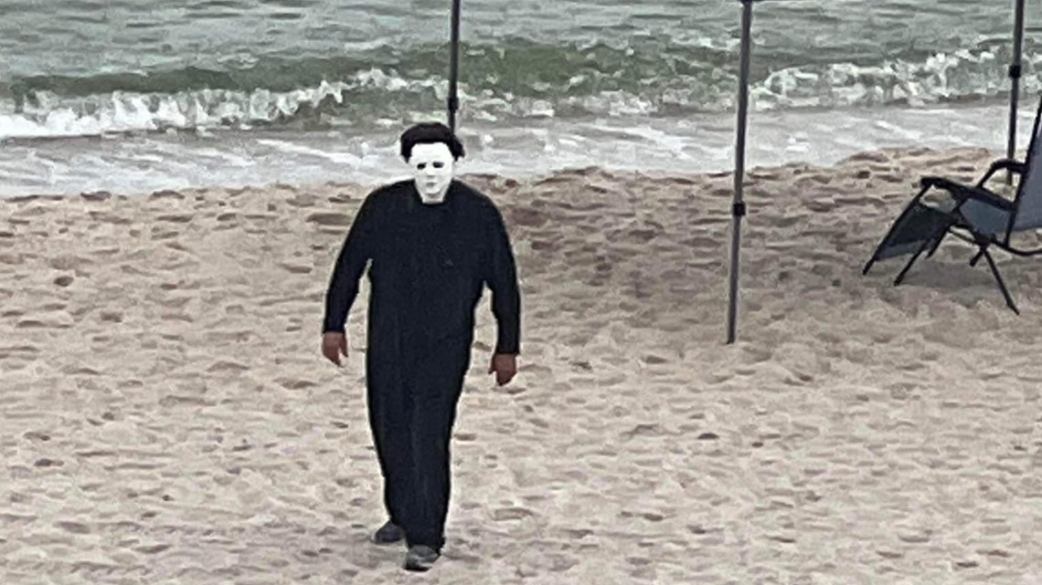 Fictional movie slasher 'Michael Myers' spotted at Florida Beach | wtsp.com