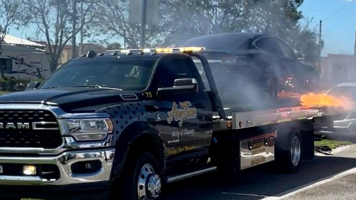 Crews warn of lithium-ion batteries causing fires after Ian | wtsp.com