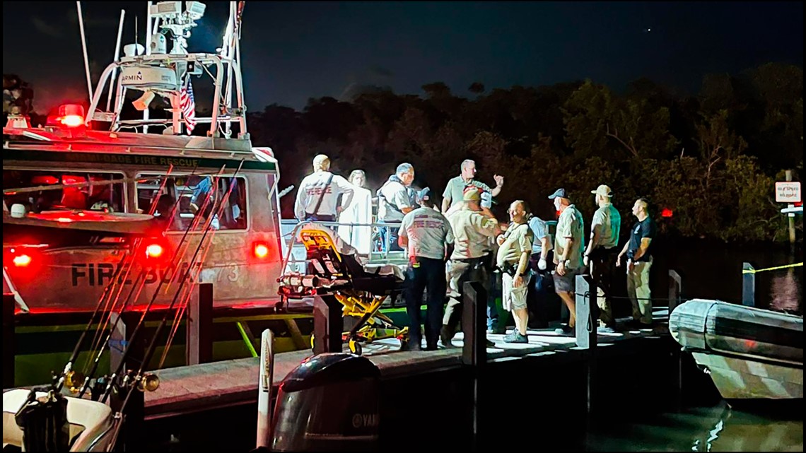 11 hurt following boat crash in Boca Chita Key: Miami Fire Rescue ...