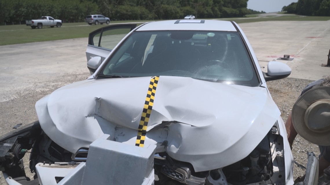 New guardrail technology could save more lives in Florida | wtsp.com