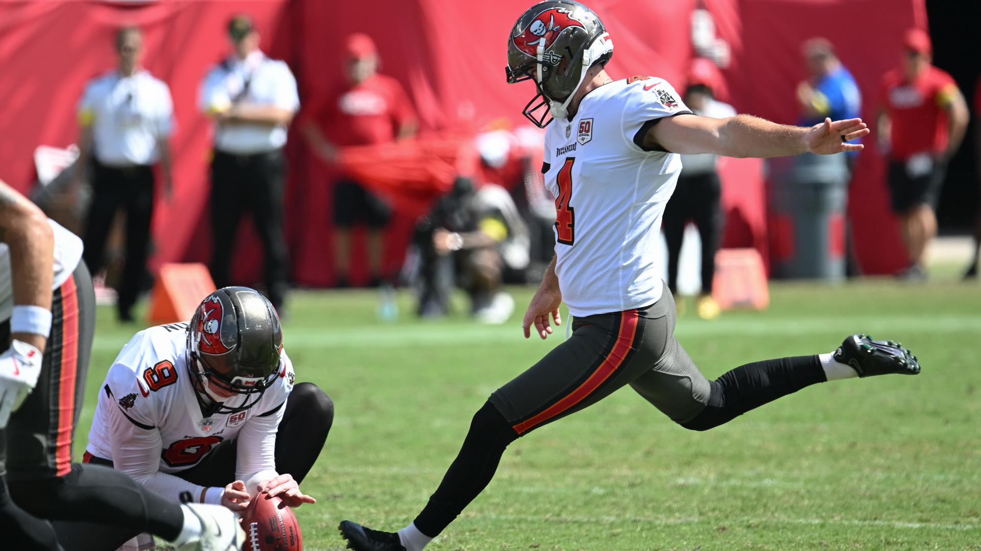 Chase McLaughlin makes NFL history with longest outdoor field goal ...