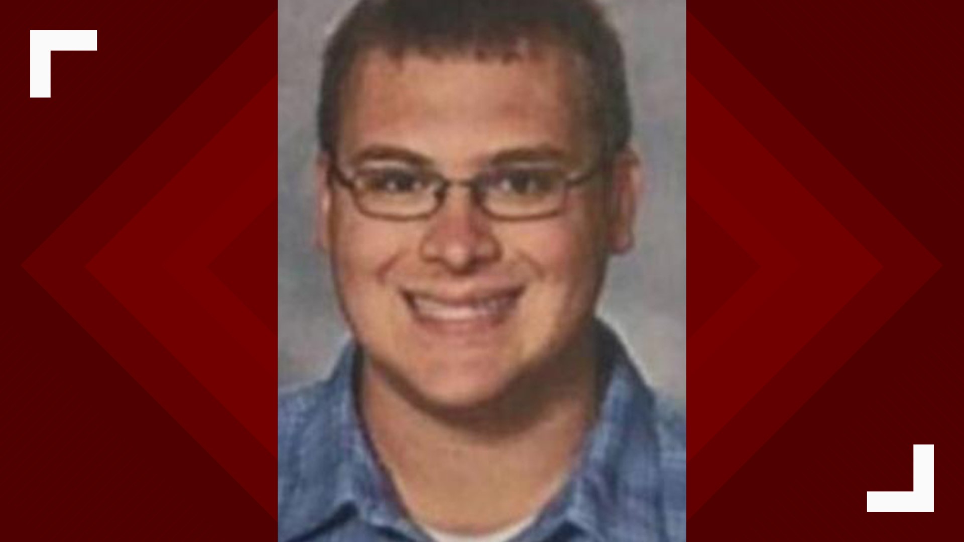 Former teacher accused of inappropriately touching first-grade girls in ...