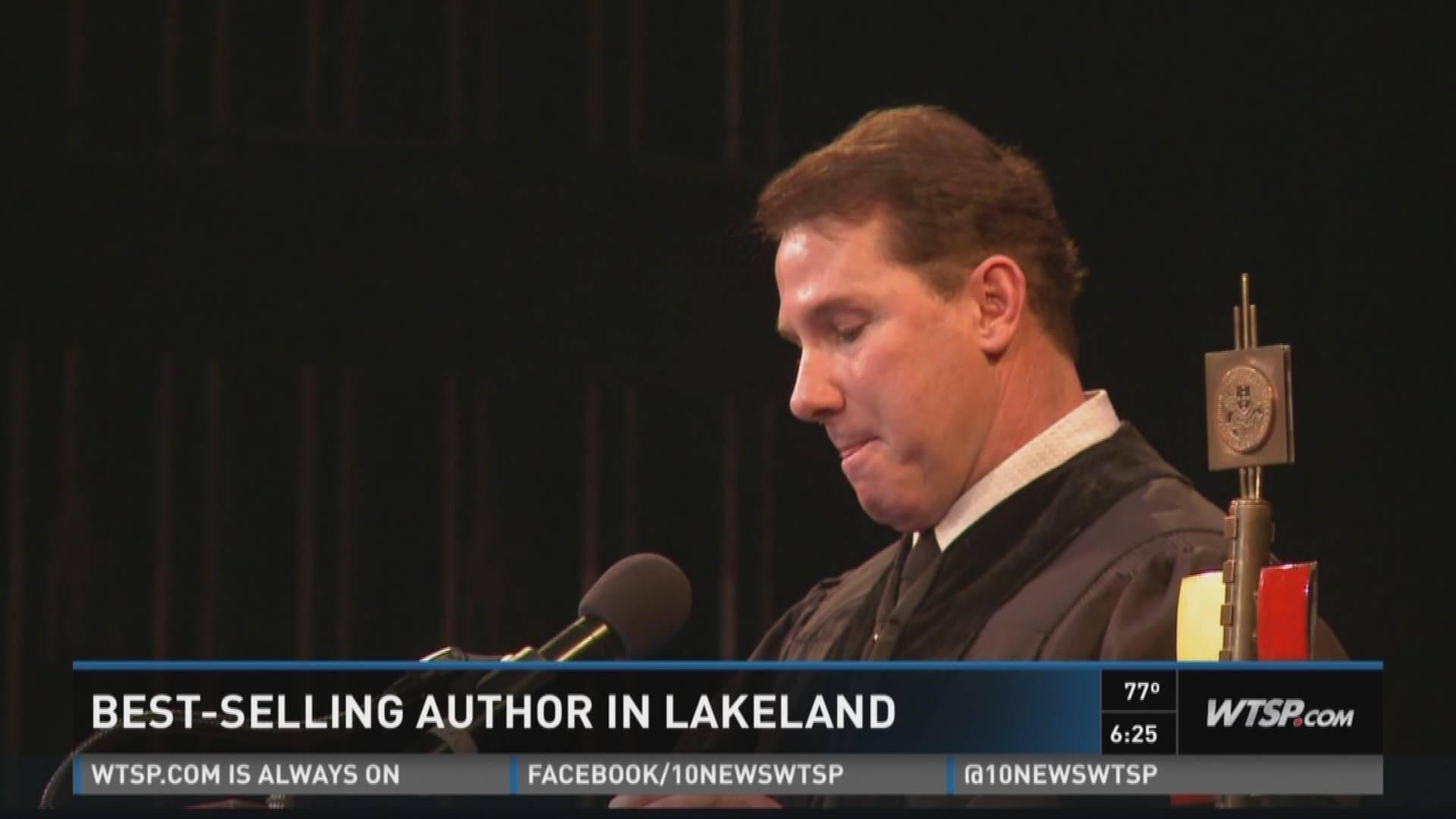 "The Notebook" author receives honorary Chancelorship | wtsp.com