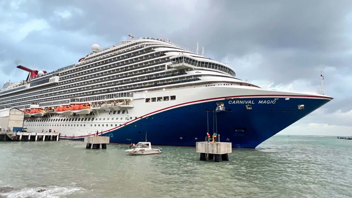 Carnival Magic crashes into pier in Jamaica | wtsp.com