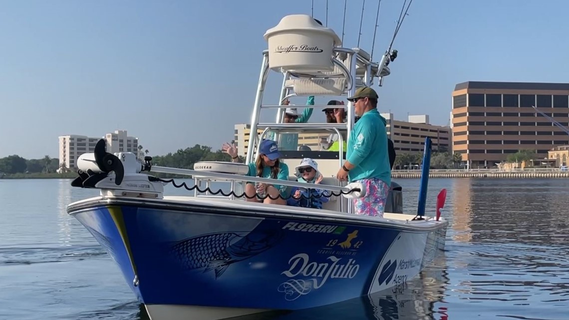 Lightning hosts 'Coop's Catch for Kids' fishing tournament event | wtsp.com