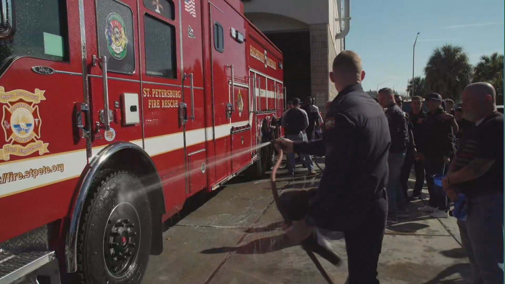 State-of-the-art hazmat truck unveiled in St. Petersburg | wtsp.com
