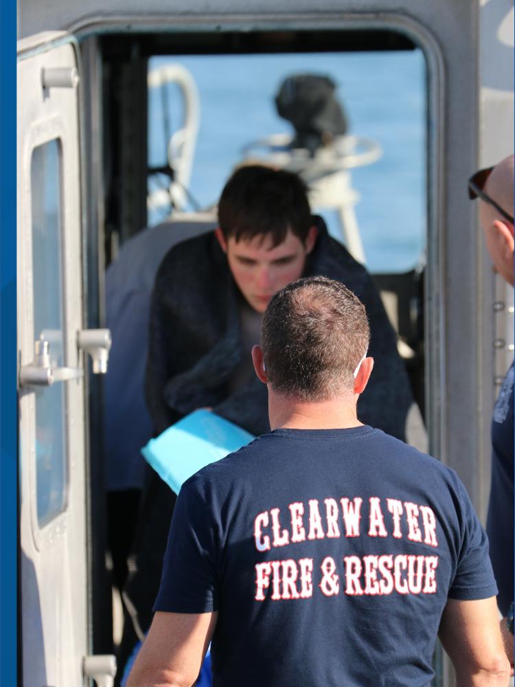 4 missing boaters found alive after vessel capsized off coast of ...
