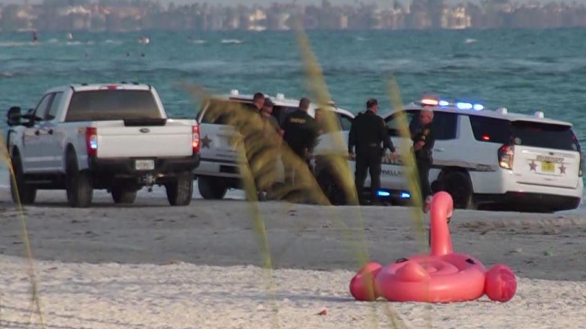 Man reported dead after falling off float in Madeira Beach | wtsp.com