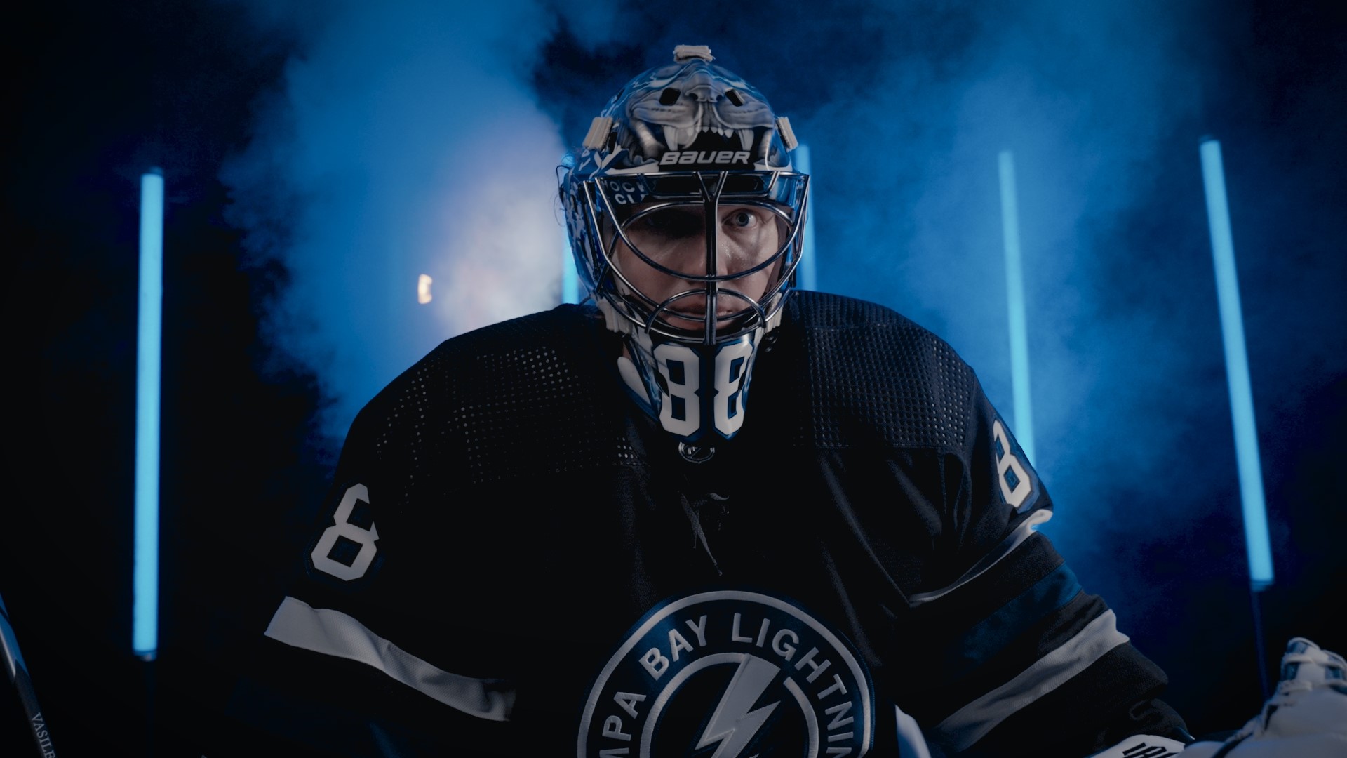 Tampa Bay Lightning debut new black jerseys | wtsp.com