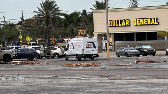 Dunedin's Causeway Plaza damaged by tornado, severe weather | wtsp.com