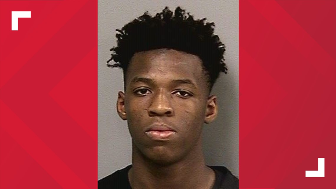 Florida man accused of shooting 2 people in a car, killed woman | wtsp.com