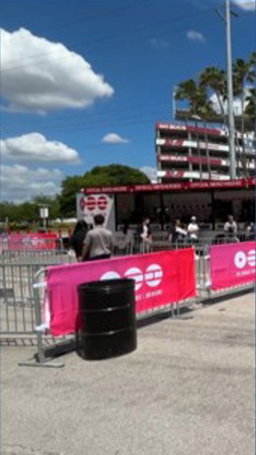 BTS fans flood Tampa ahead of sold-out stadium shows | wtsp.com