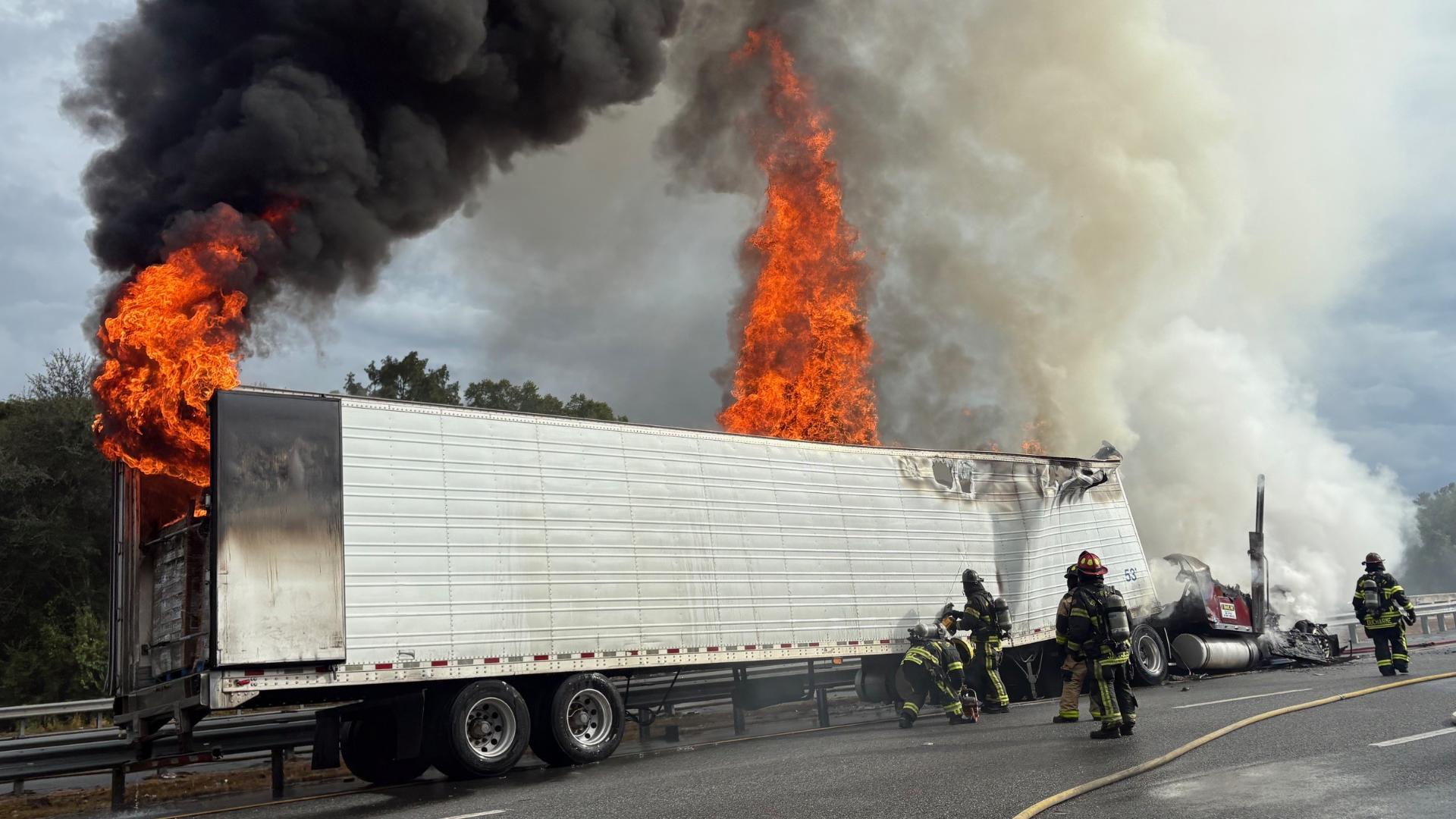 Semi-truck fire briefly closes I-75 Southbound Tuesday evening | wtsp.com