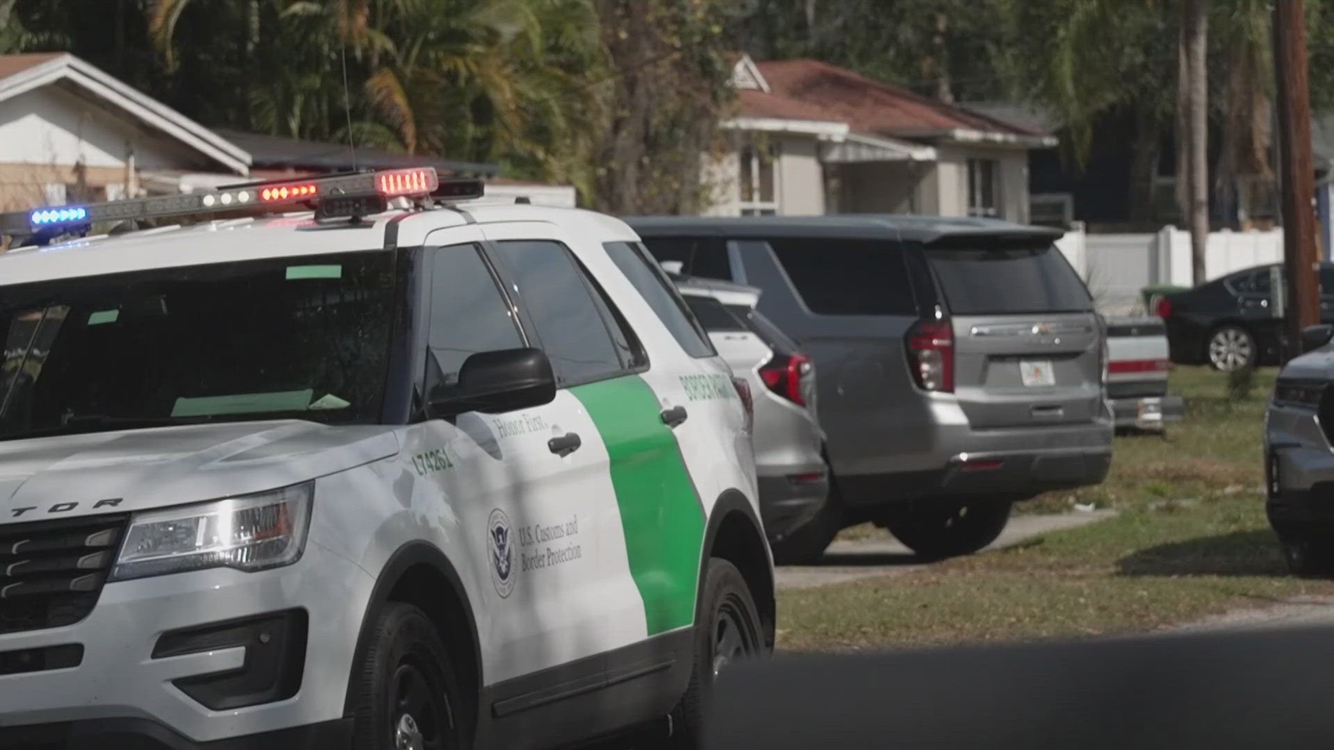 ICE, DEA raid Tampa home, make arrest | wtsp.com
