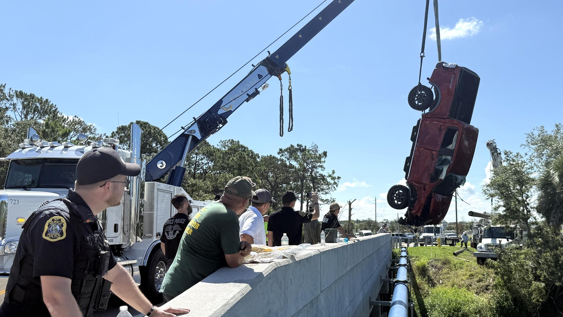 Venice crash into canal leaves man dead | wtsp.com