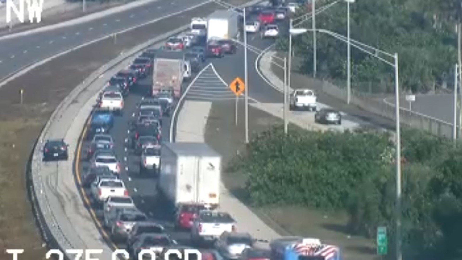 2 lanes of northbound I-275 near Skyway Bridge closed from crash | wtsp.com