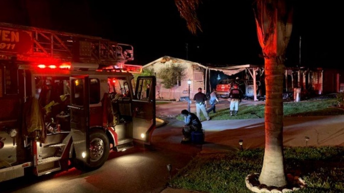 Two rescued in mobile home fire at retirement community | wtsp.com