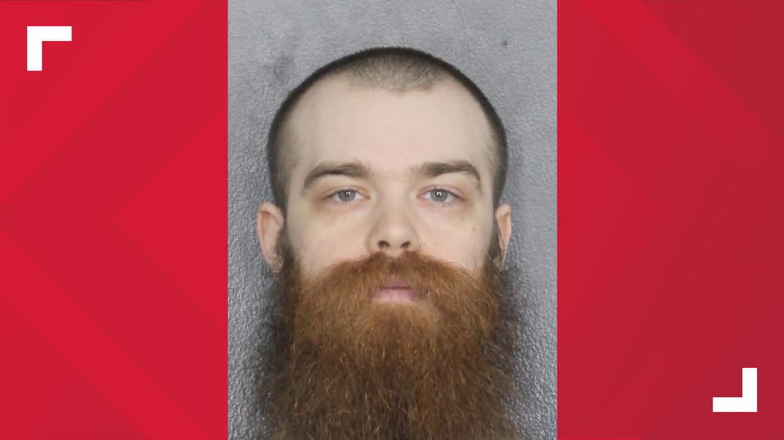 Gainesville man indicted for allegedly attempting a mass shooting ...
