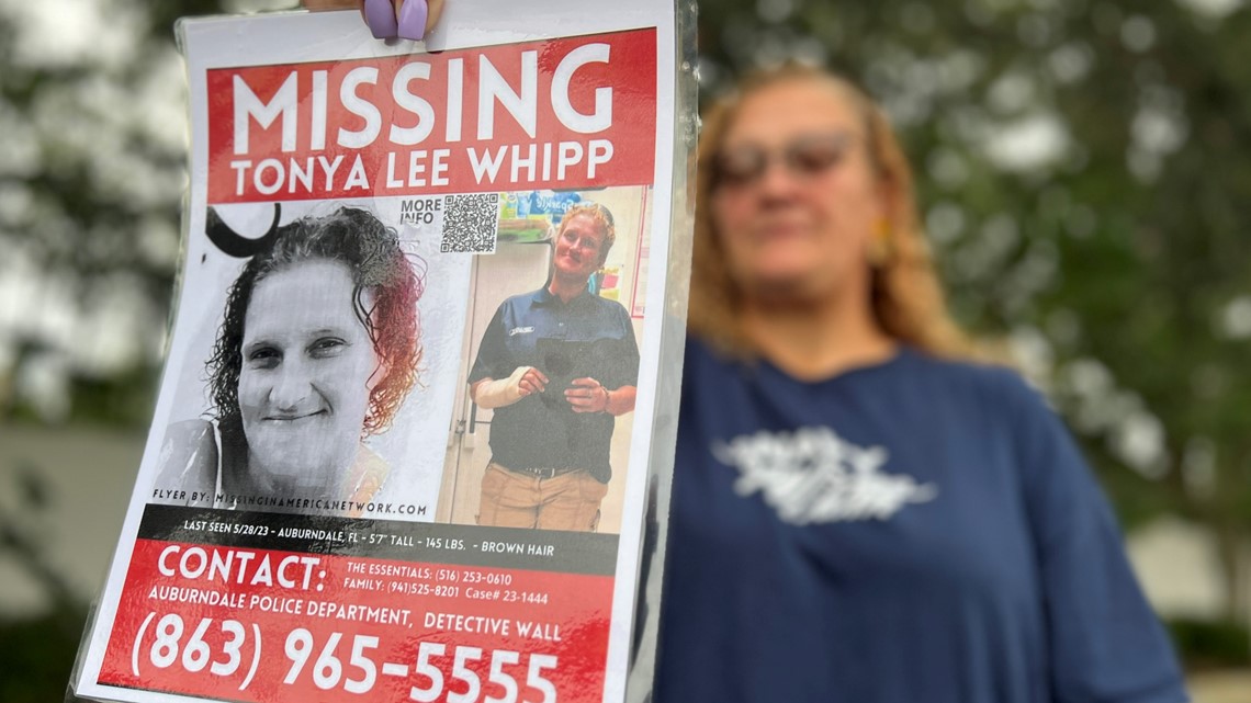 Volunteers search Lake Blue for signs of missing woman | wtsp.com