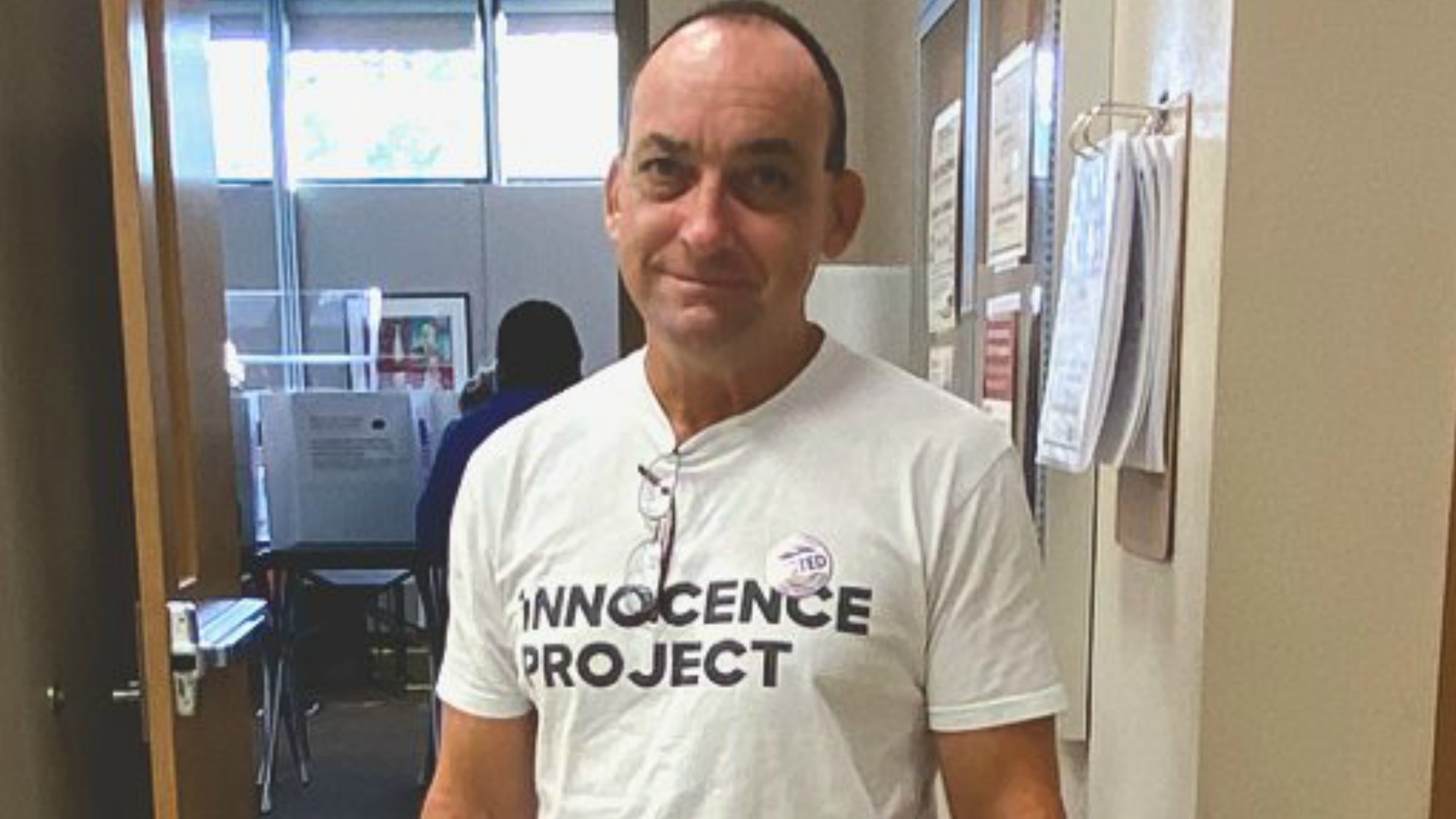 Robert DuBoise votes for the first time in 2020 election | wtsp.com