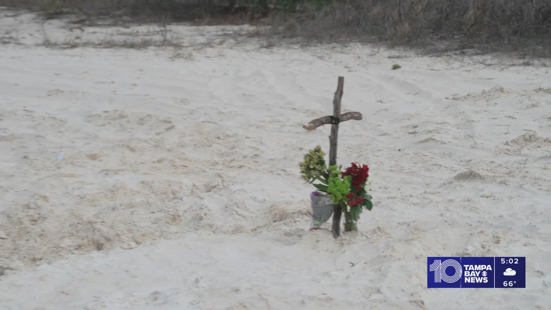 Second 14-year-old dies after falling into Inverness sand hole | wtsp.com