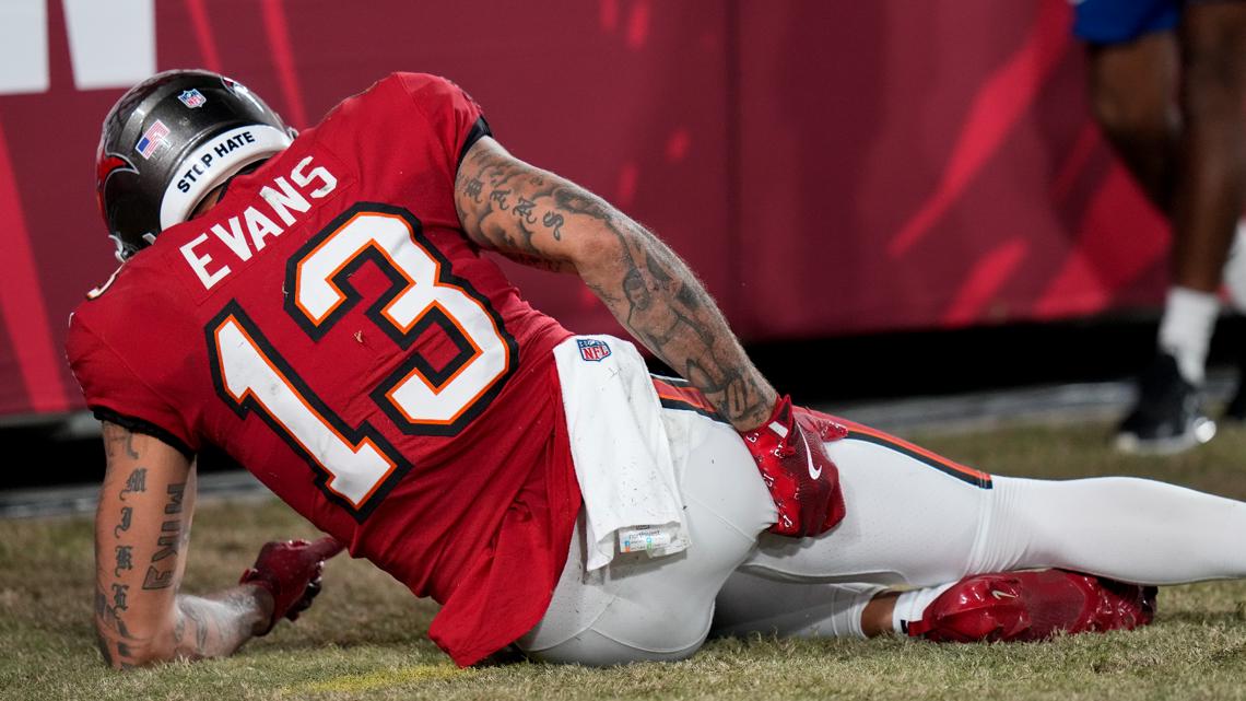 Bucs lose Evans, Goodwin to injury during loss to Ravens | wtsp.com