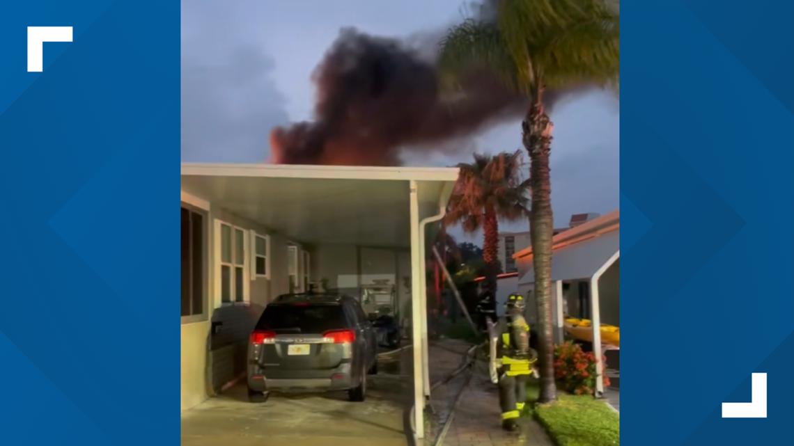 Lightning strike starts fire at Clearwater mobile home | wtsp.com