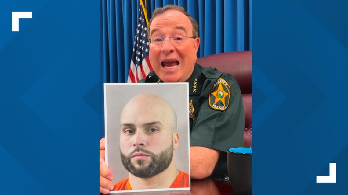 Chicago officer accused of pushing security guard in Florida, using ...