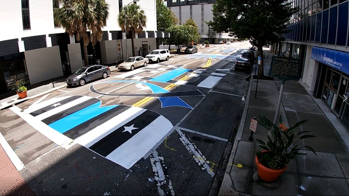 'Back the Blue' mural painted at Tampa Police Department | wtsp.com