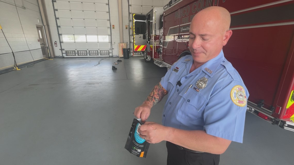 Pasco Co firefighters get at-home prescription drug disposal kits ...