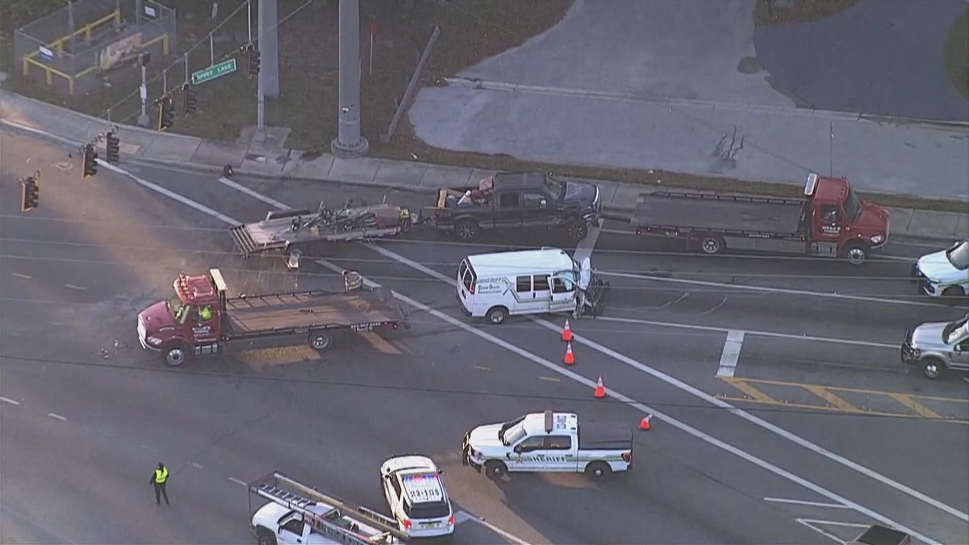 Polk Sheriff's Office van involved in crash; 3 hurt | wtsp.com