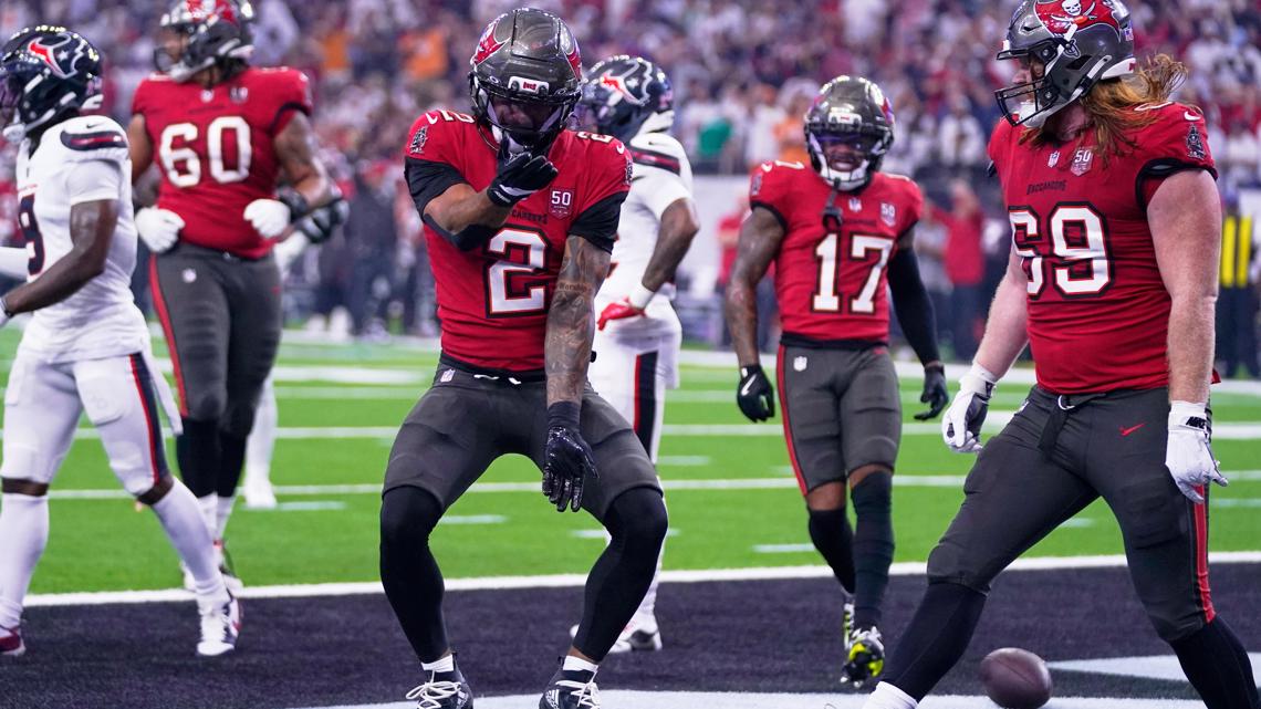 Injury-riddled Tampa Bay Buccaneers lose two more offensive linemen ...