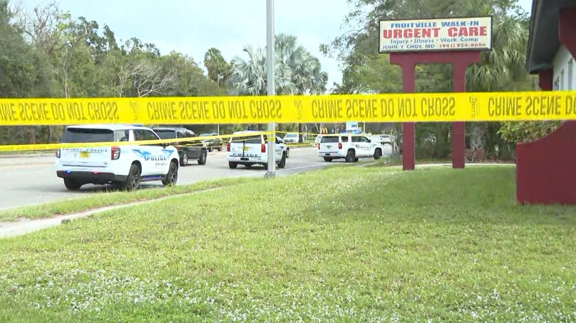 Sarasota Officer Shoots Person During Reported Robbery