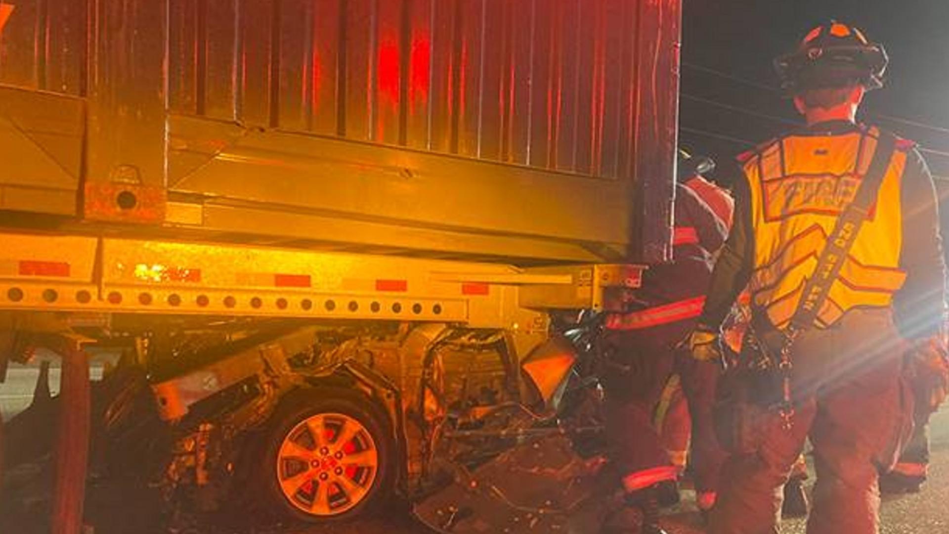 Crews rescue driver trapped under semi-truck on US 27 | wtsp.com