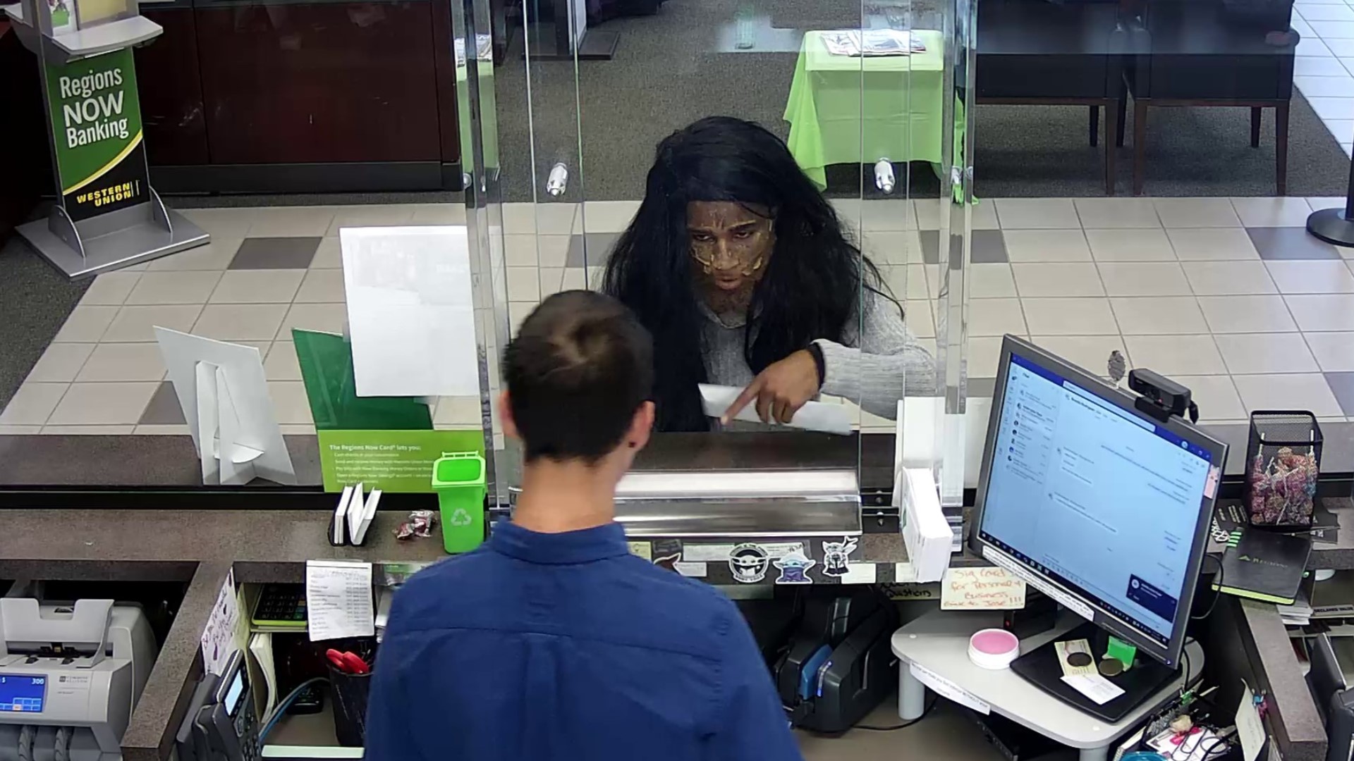 Bradenton Regions Bank robbed; police arrest robber | wtsp.com