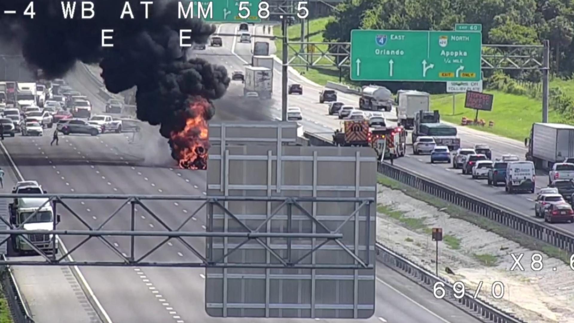 Massive I-4 traffic jam caused by fertilizer spill near Orlando theme ...