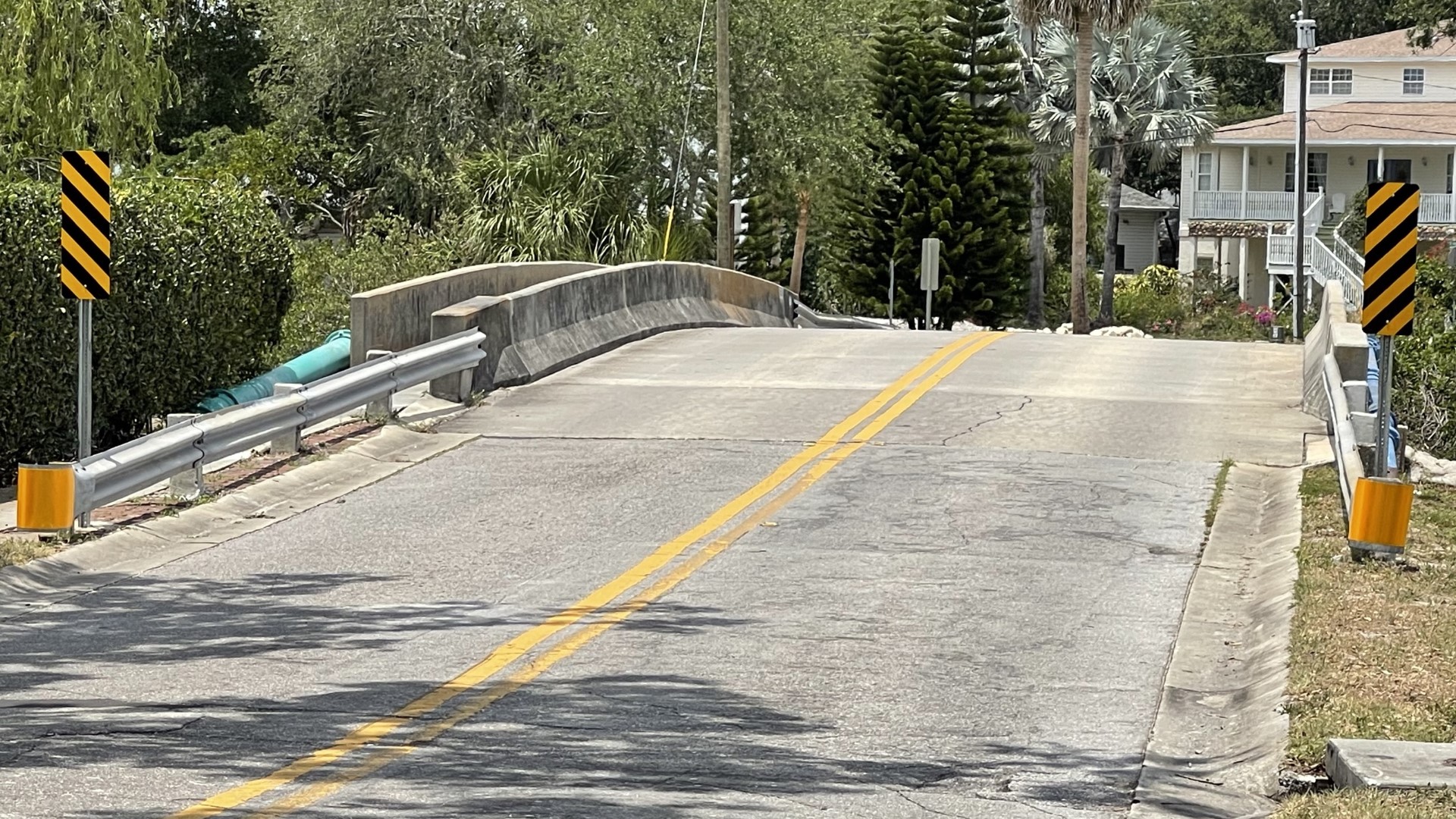 Student alerts Tampa Bay authorities to improper guardrails | wtsp.com