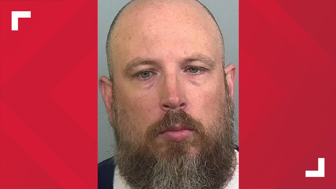 Palmetto pastor arrested for sexual battery, child porn | wtsp.com