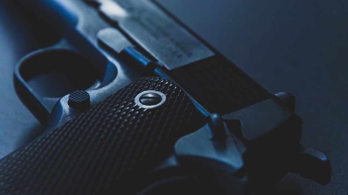 Loaded guns on film sets: how and why? | wtsp.com