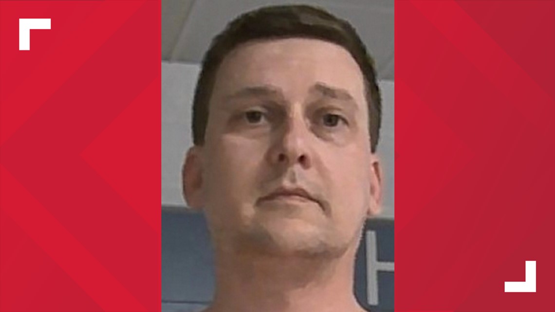 Navy engineer pleads guilty to selling nuclear submarine secrets | wtsp.com