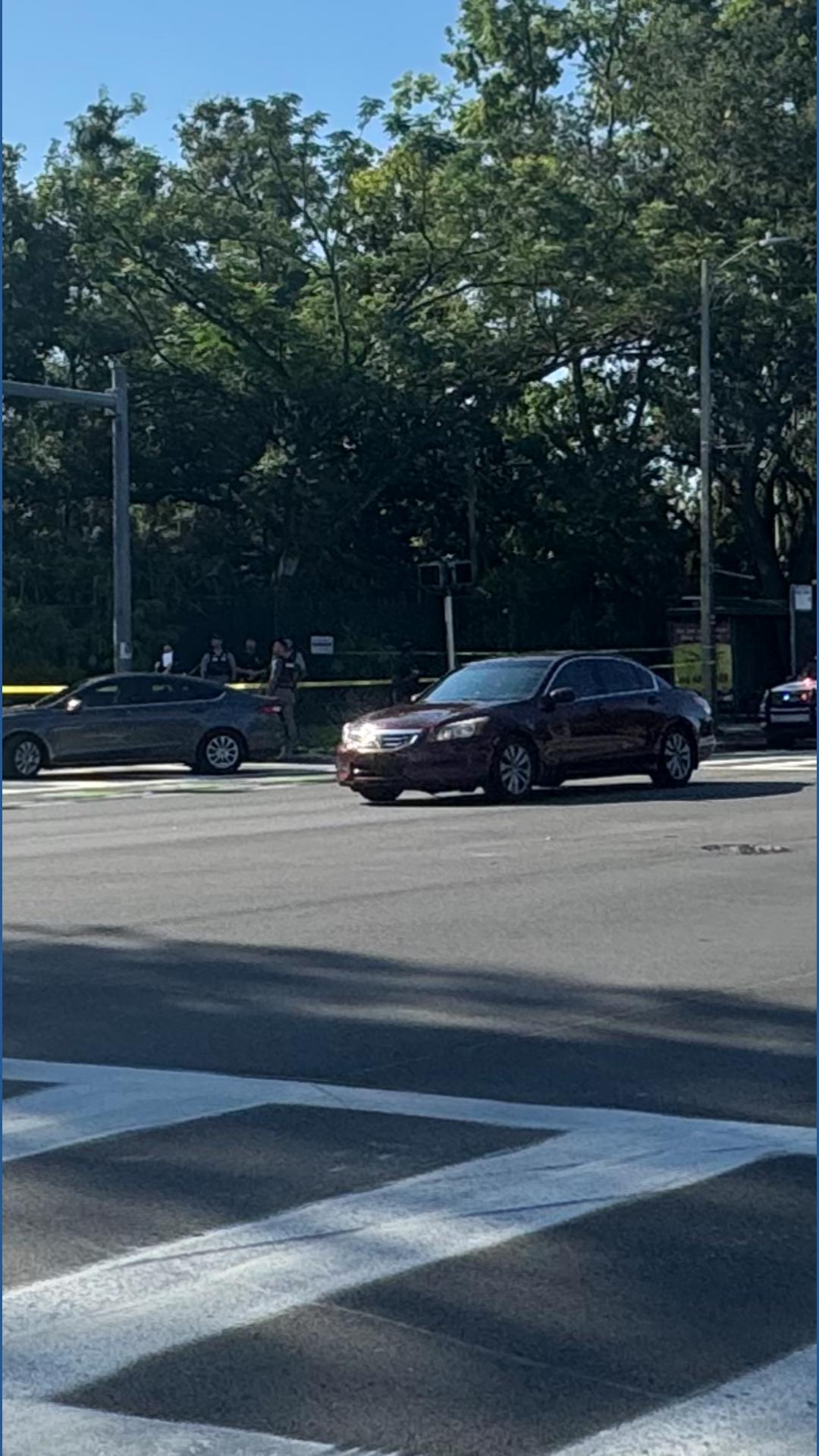 Tampa police officer shot outside Busch Gardens; suspect dead | wtsp.com